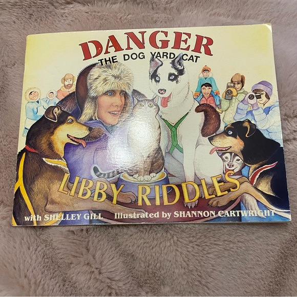 Vintage | Accents | Libby Riddles Danger The Dog Yard Cat Book 992 ...